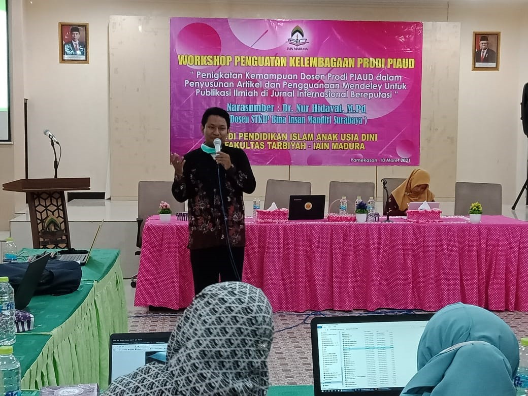 PRODI PIAUD SELENGGARAKAN WORKSHOP PENGUATAN KELEMBAGAAN PRODI BAGI ... PRODI PIAUD SELENGGARAKAN WORKSHOP PENGUATAN KELEMBAGAAN PRODI BAGI ...